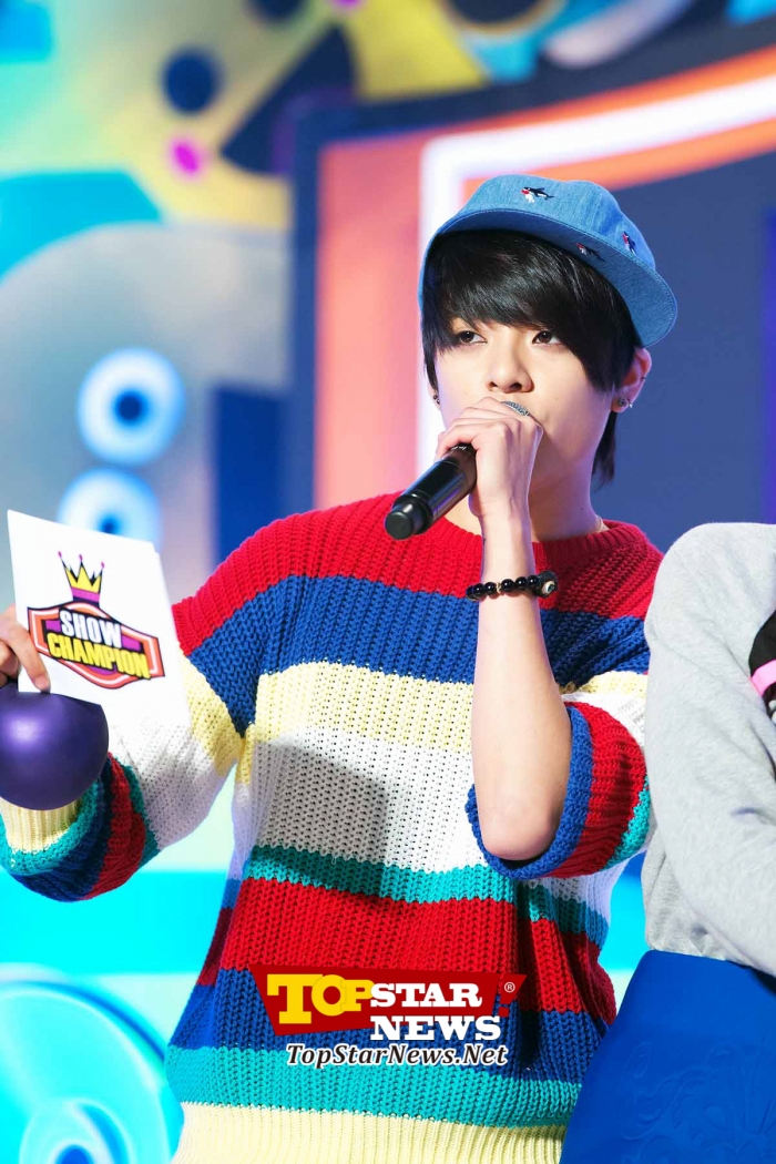 f(x)’s Amber, ‘Colorful cutie’… MBC MUSIC ‘Show Champion’ [KPOP PHOTO ...