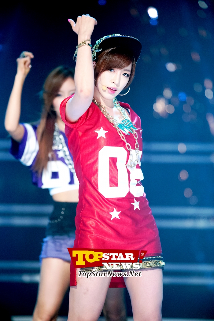 티아라엔포(T-ara N4) 은정, ‘강렬한 눈빛’ …MBC뮤직 ‘쇼 챔피언’ 방송 현장 [KPOP PHOTO] - 최규석 기자 - 톱스타뉴스