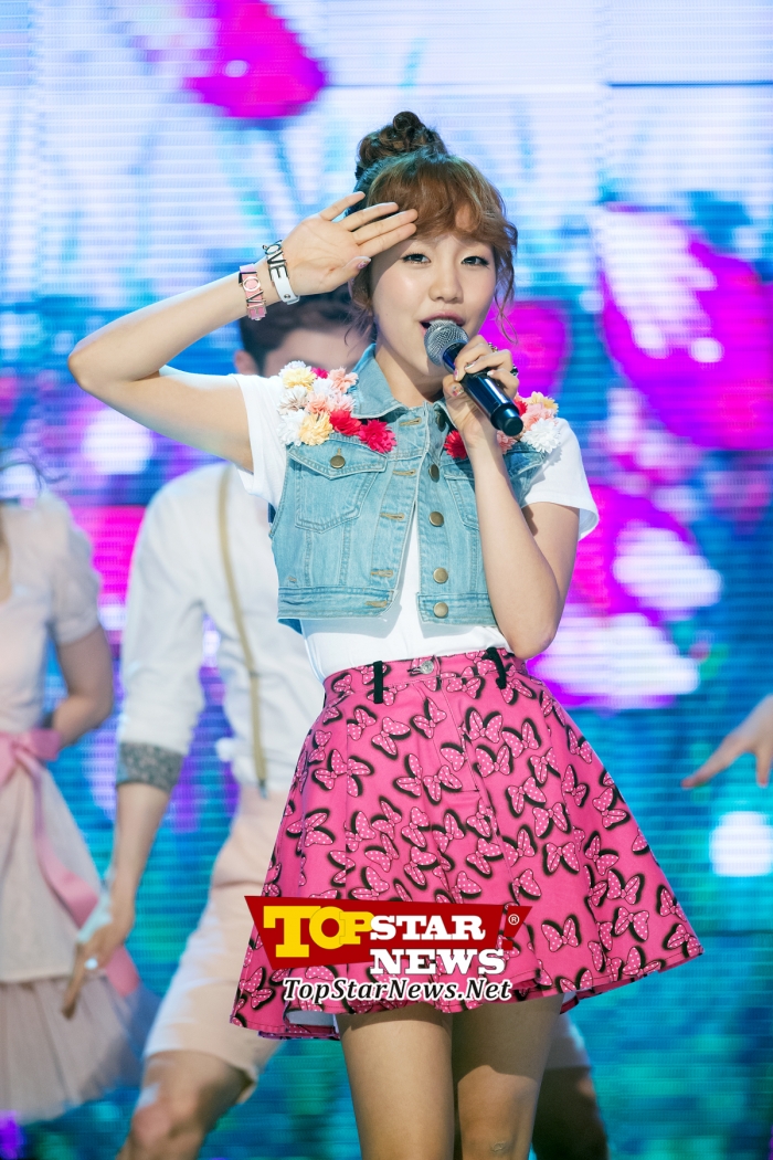 Baek A Yeon, "Una actuación maravillosa"… MBC MUSIC "Show Champion ...