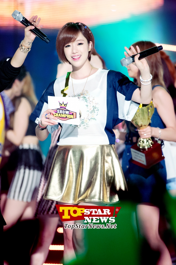 [HD] 티아라(T-ara) 은정, ‘다음주는 속초에서 만나요’ …MBC뮤직 ‘쇼 챔피언’ 방송 현장 [KPOP PHOTO] - 최규석 기자 - 톱스타뉴스