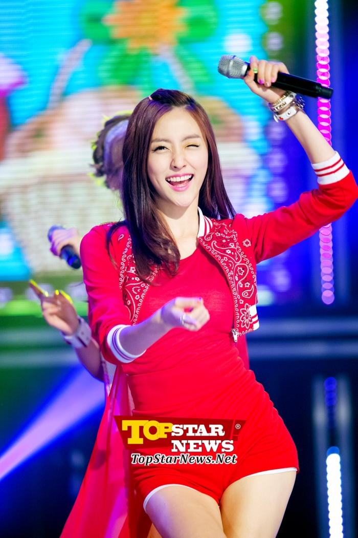 [HD] BESTie’s Hae Ryeong, ‘Capturing hearts with a wink’… MBC MUSIC ...