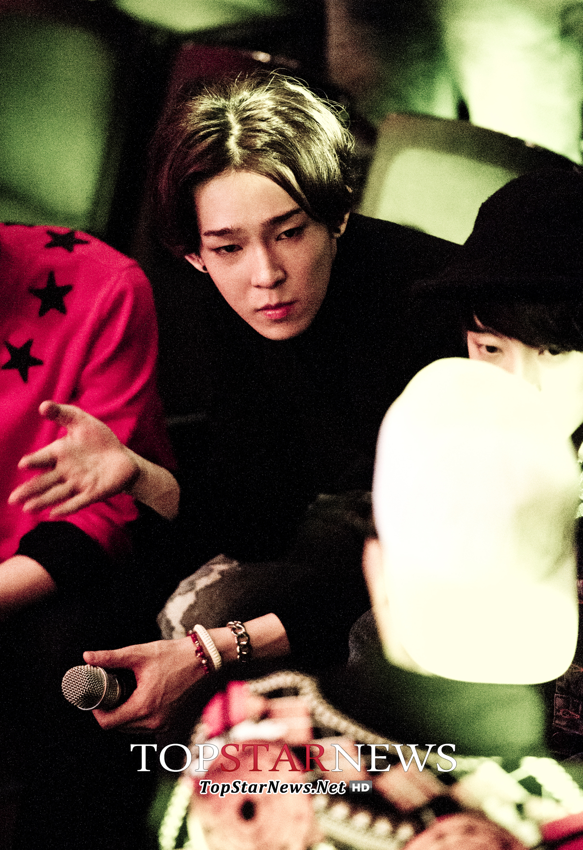 YG ‘WIN’ 환상적인 실력 ‘연습생 맞나요?’ 긴장감 넘치는 현장 비하인드 컷 공개 - 장재연 기자 - 톱스타뉴스