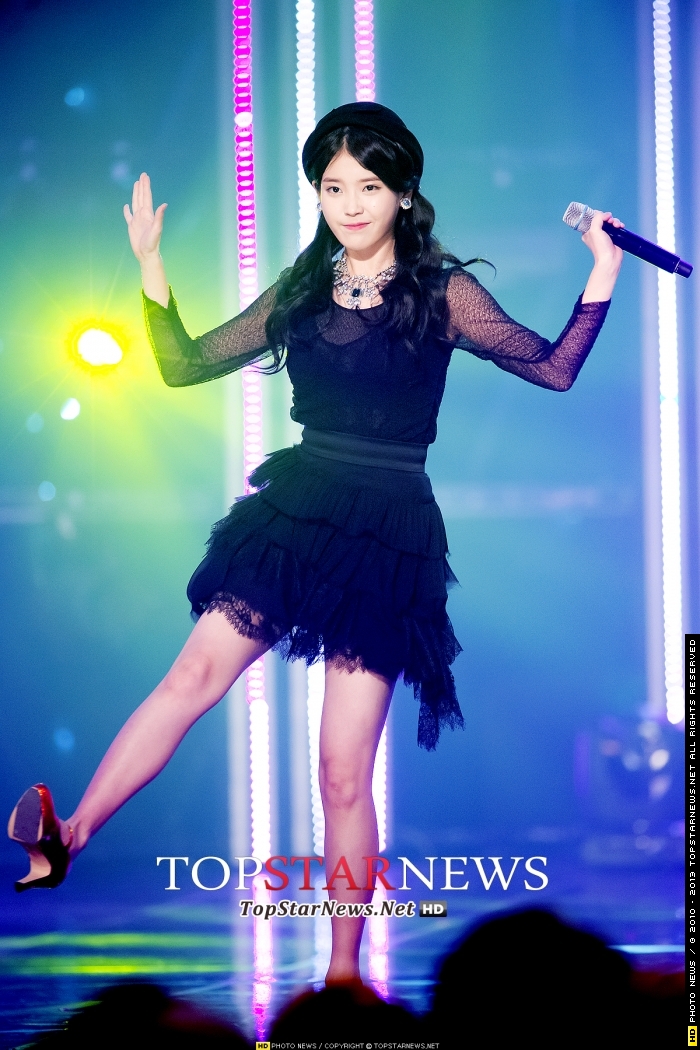 [HD] 아이유(IU), ‘앙큼상큼 깜찍한 댄스타임’ …MBC뮤직 ‘쇼 챔피언’ 방송 현장 [KPOP PHOTO] - 최규석 기자 - 톱스타뉴스
