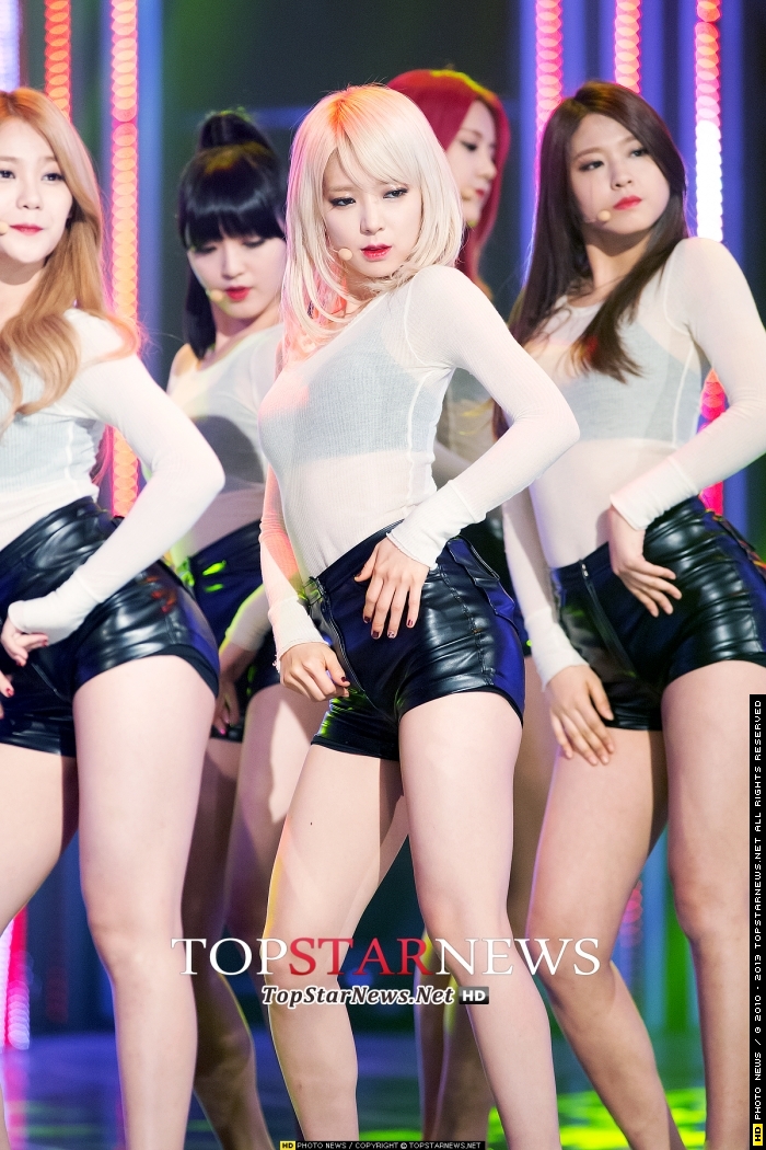 [HD] 에이오에이(AOA) 초아, ‘매혹적인 눈빛’ …MBC뮤직 ‘쇼 챔피언’ 방송 현장 [KPOP PHOTO] - 최규석 기자 - 톱스타뉴스