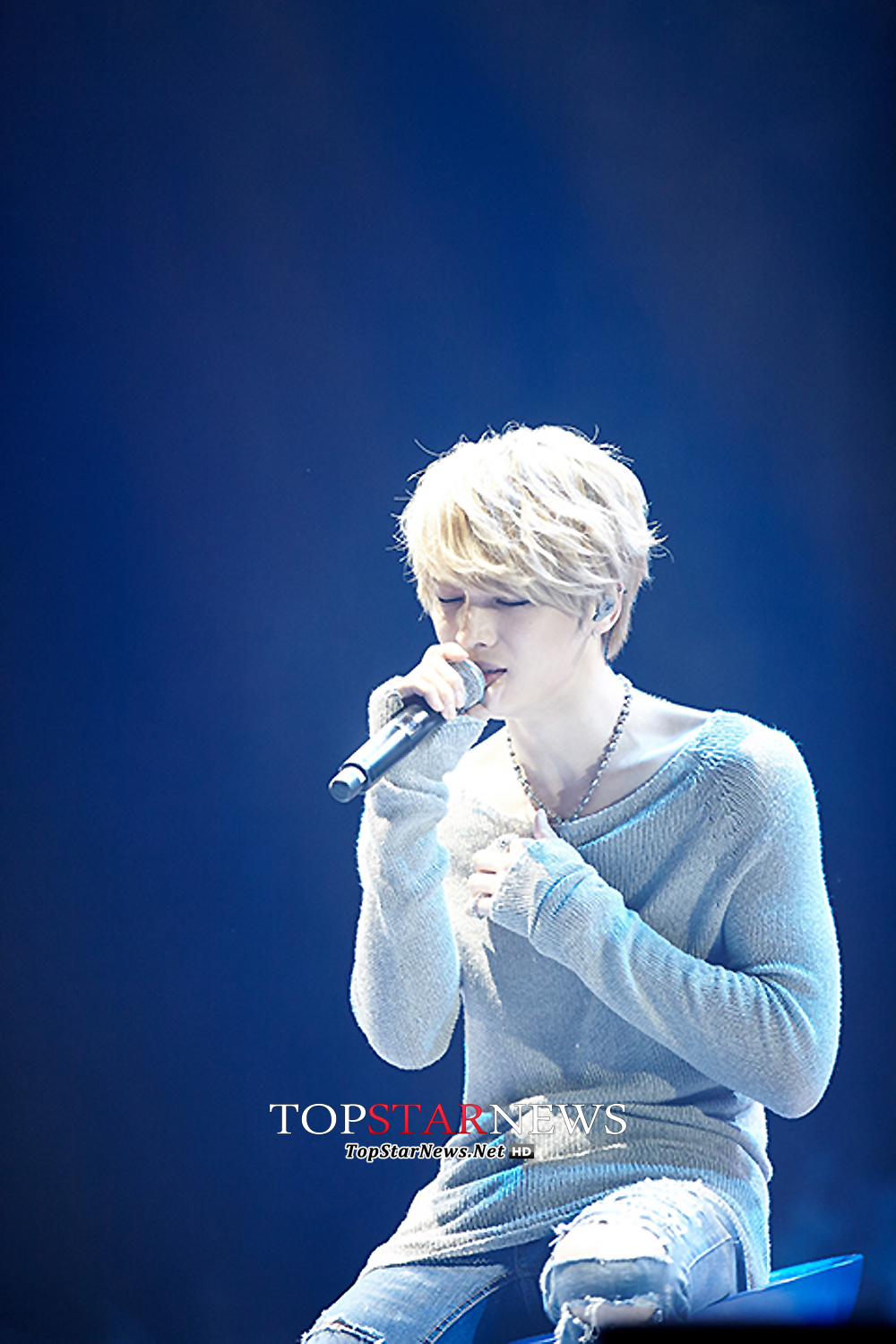 [HD] JYJ 김재중, 중국 첫 솔로 콘서트 1만팬 열광 - 김명수 기자 - 톱스타뉴스