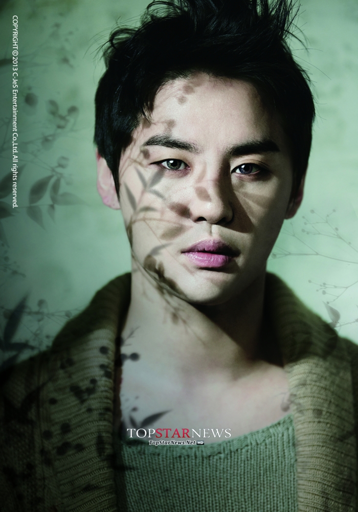 [HD] JYJ 김준수, 연말 공연 큐시트 깜짝 공개 - 김명수 기자 - 톱스타뉴스