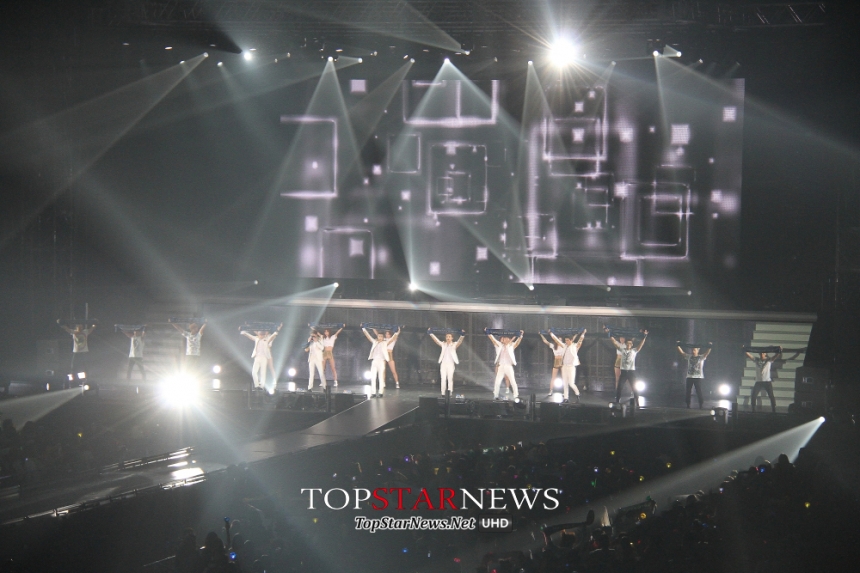 2PM, 일본 아레나투어 성료…5개 도시 15만 규모 - 김명수 기자 - 톱스타뉴스