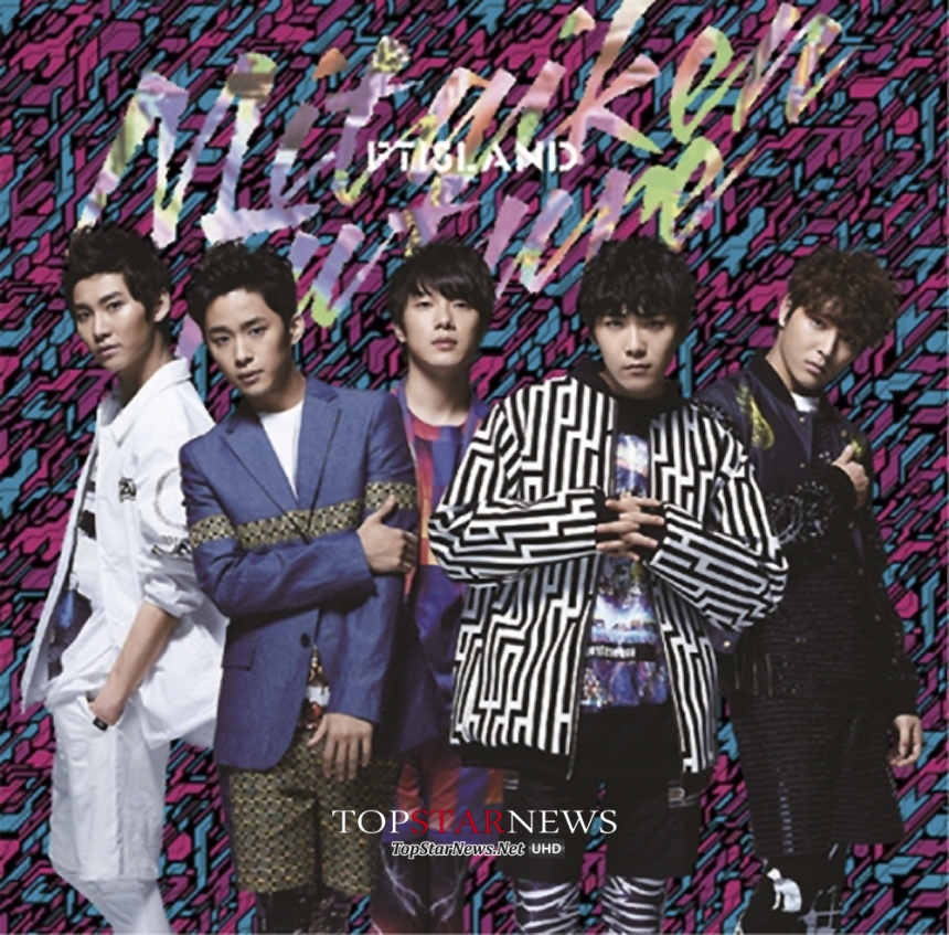 FT아일랜드(FTISLAND), 13번째 싱글 ‘미체험 퓨처’ 日 HMV 예약차트 1위 - 김명수 기자 - 톱스타뉴스