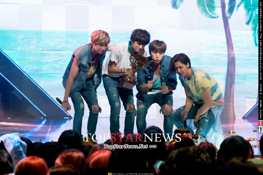 [HD포토] 비원에이포(B1A4), ‘기분좋은 하루야~’ (쇼 챔피언) - 김현우 기자 - 톱스타뉴스