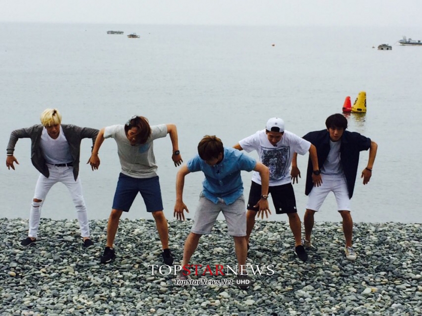 B1A4, ‘SOLO DAY’ 국내 버전 뮤직비디오 깜짝 공개 - 김명수 기자 - 톱스타뉴스