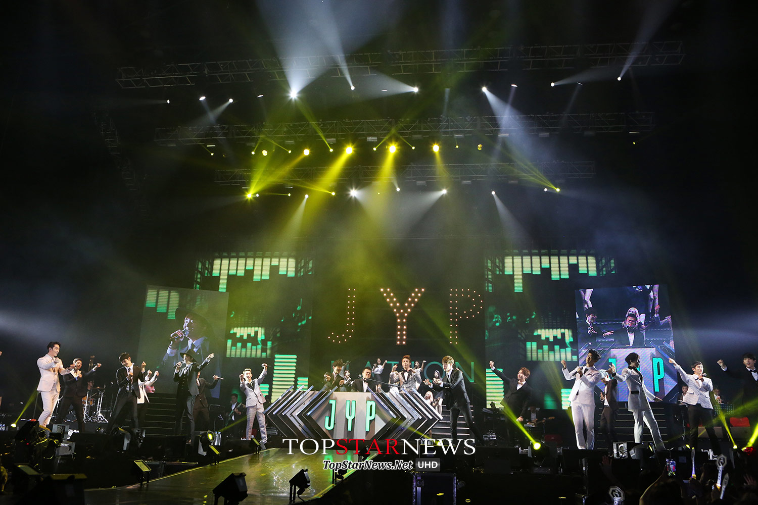 [HD] ‘2014 JYP NATION-ONE MIC’ 홍콩 공연 성황리 개최 ‘JYP 총출동’ - 장영권 기자 - 톱스타뉴스