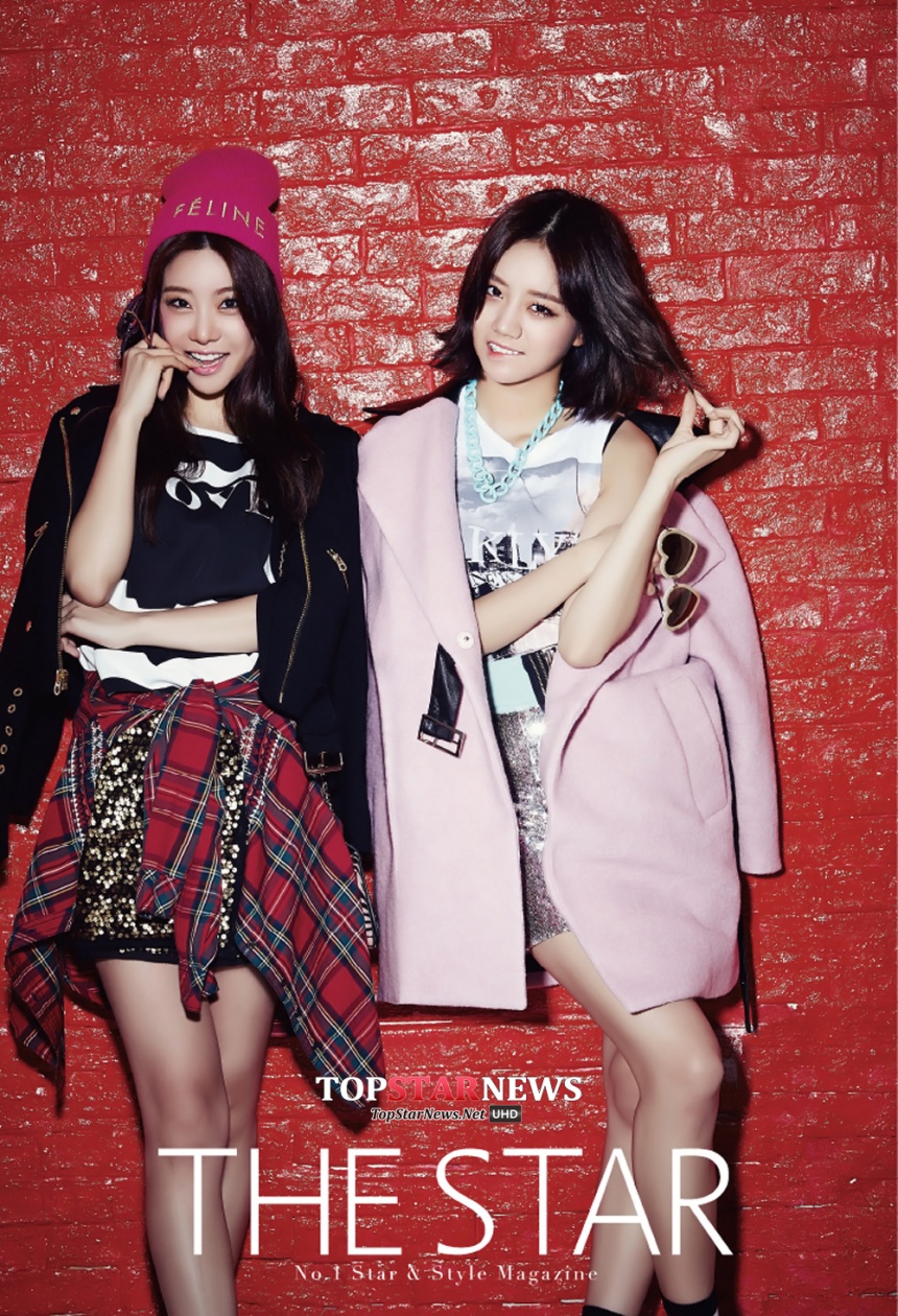 걸스데이(GirlsDay) 혜리-소진, 런던 스트리트 스타일 화보 공개 - 김명수 기자 - 톱스타뉴스