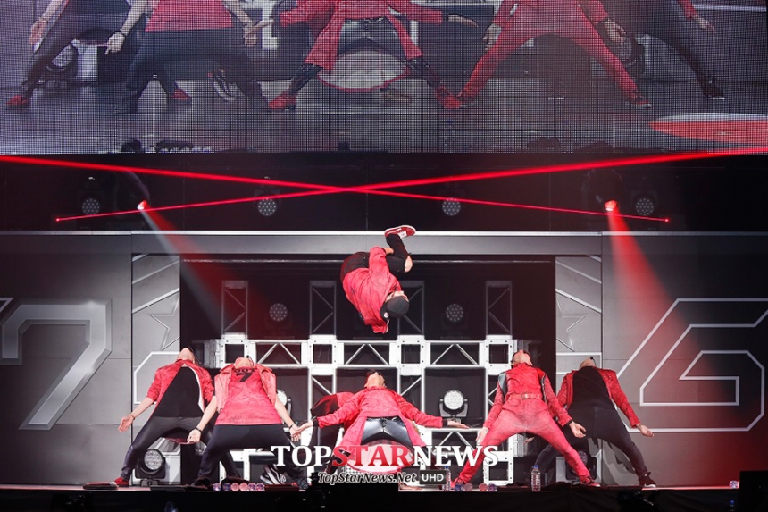 GOT7(갓세븐), 첫 일본 전국 투어 성료…2만5천명 동원 - 김명수 기자 - 톱스타뉴스