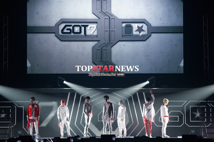 GOT7(갓세븐), 첫 일본 전국 투어 성료…2만5천명 동원 - 김명수 기자 - 톱스타뉴스