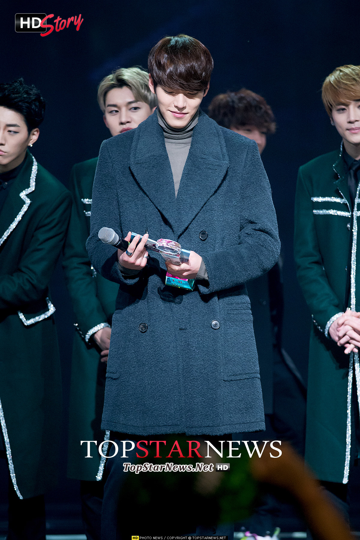 [HD Story]‘Shoulder gangster’…’male celebrities want to get back-hugged’, Yu Yun Seok–Yoo Ji Tae ...