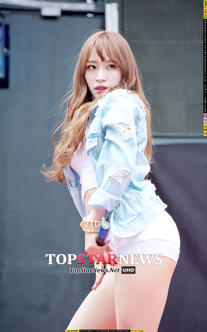 [HD포토] 이엑스아이디(EXID) 하니, ‘탄탄한 힙라인 뽐내며 매혹적인 눈빛 발사’…‘이래서 하니하니 하는구나~’ (AHYEAH사용설명회) - 최규석 기자 - 톱스타뉴스 ...