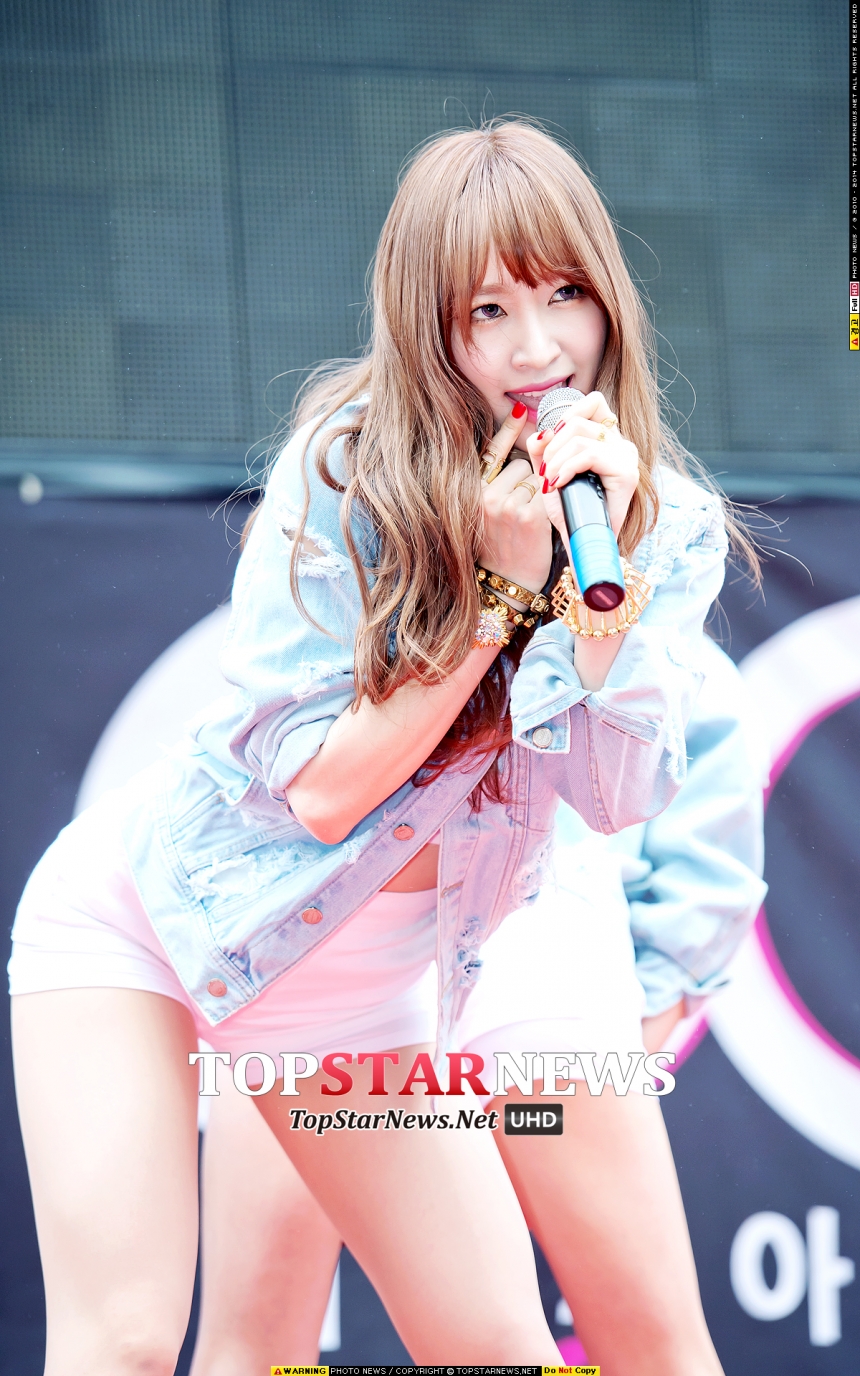 [스타포커스] 카라-비스트-EXID-아이유, 박진영(JYP)이 놓친 아이돌… ‘볼수록 미스테리’ - 김희경 기자 - 톱스타뉴스