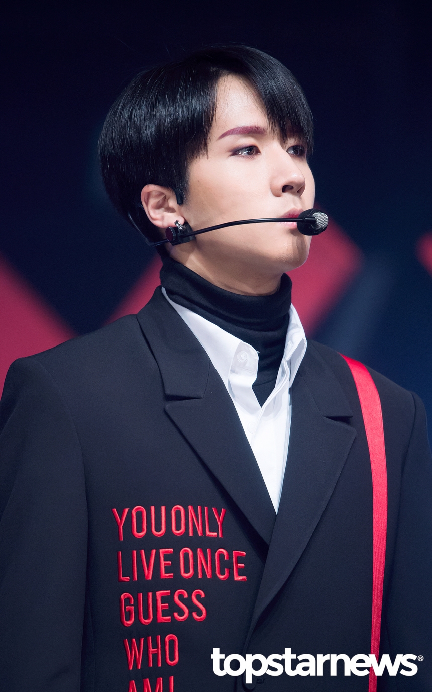 [HD화보] 빅스(VIXX) 라비, ‘여심 녹이는 원식이의 눈빛’ - 김혜진 기자 - 톱스타뉴스