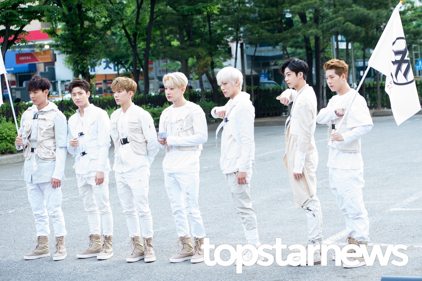 [UHD포토] 몬스타엑스(Monsta X), ‘다들 길을 비켜라~’ - 김민정 기자 - 톱스타뉴스