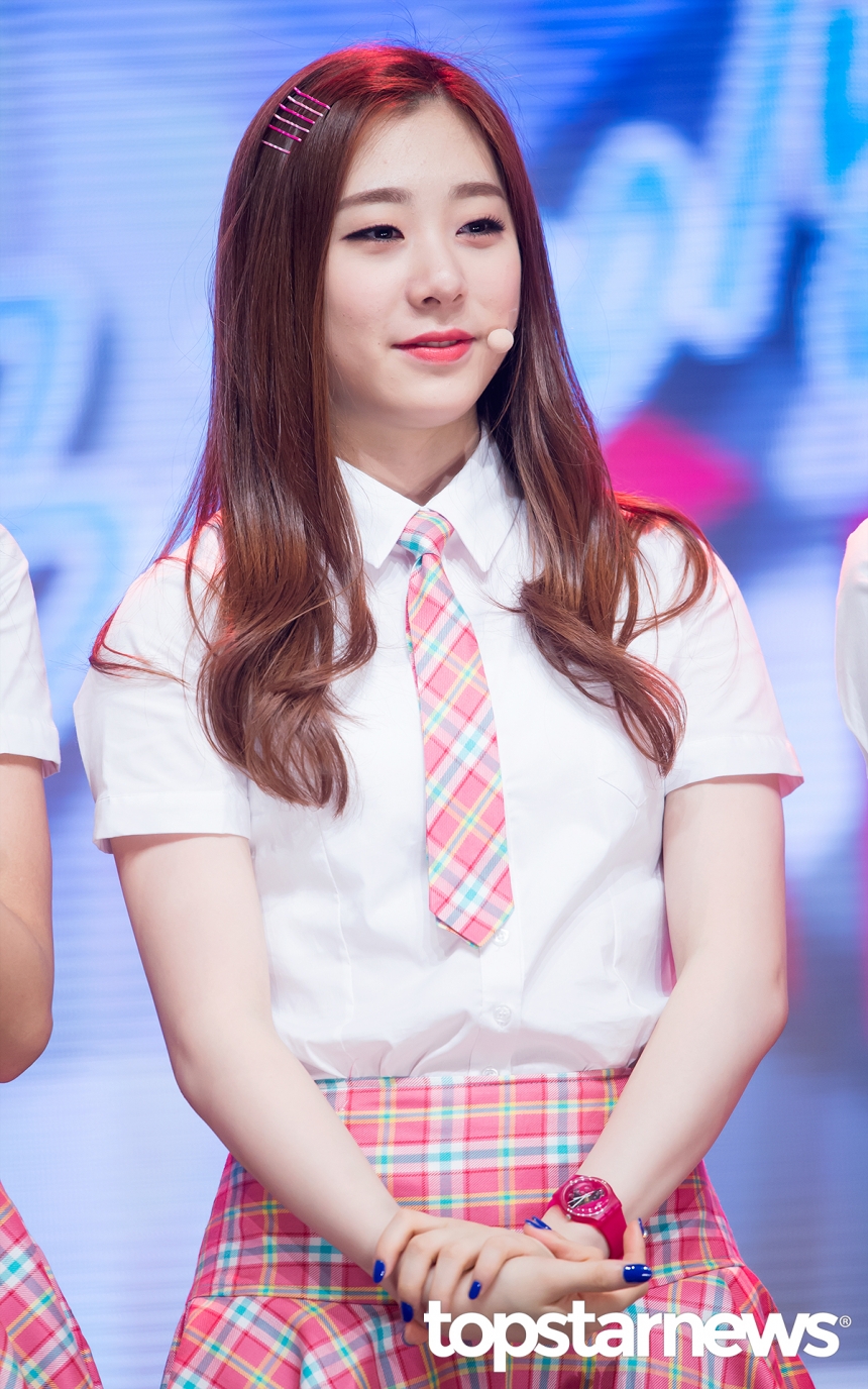 [HD포토] 아이오아이(I.O.I) 유연정, ‘신인 걸그룹의 풋풋함’ - 김혜진 기자 - 톱스타뉴스