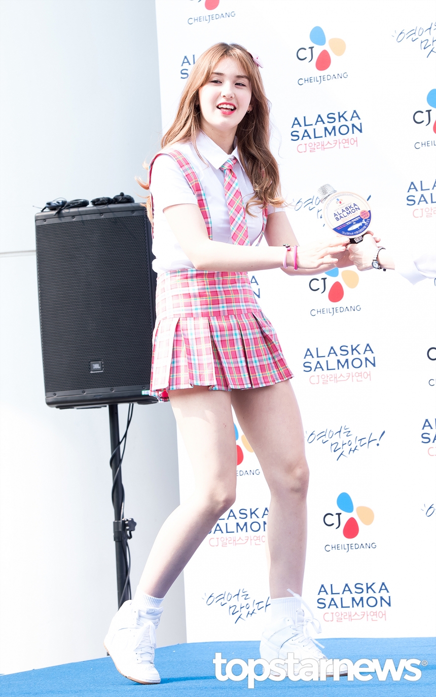 [HD포토] 아이오아이(I.O.I) 전소미, ‘믿기 힘든 8등신 비율’ - 김혜진 기자 - 톱스타뉴스