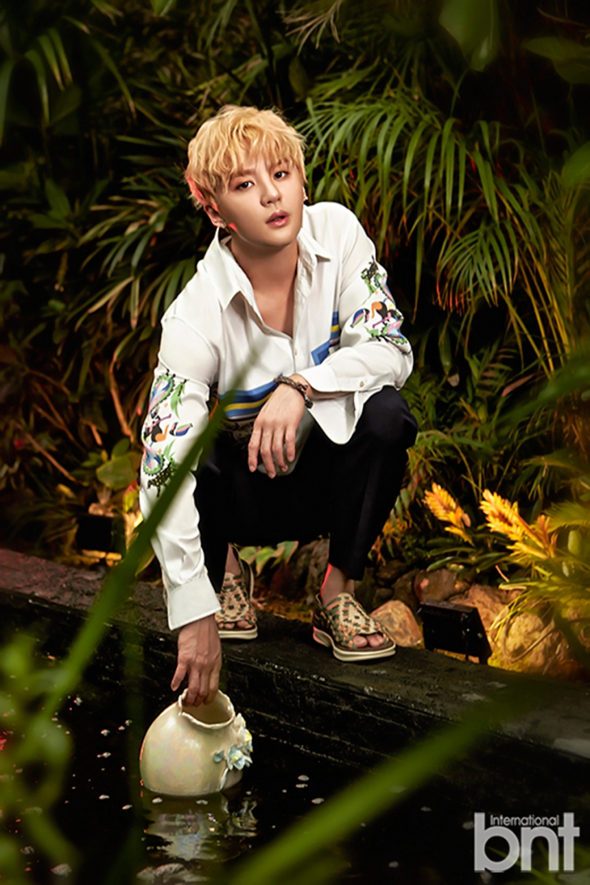 제이와이제이(JYJ) XIA준수, “ FC MEN 멤버들 만나면 카페서 수다 혹은 드라이브” - 신미래 기자 - 톱스타뉴스