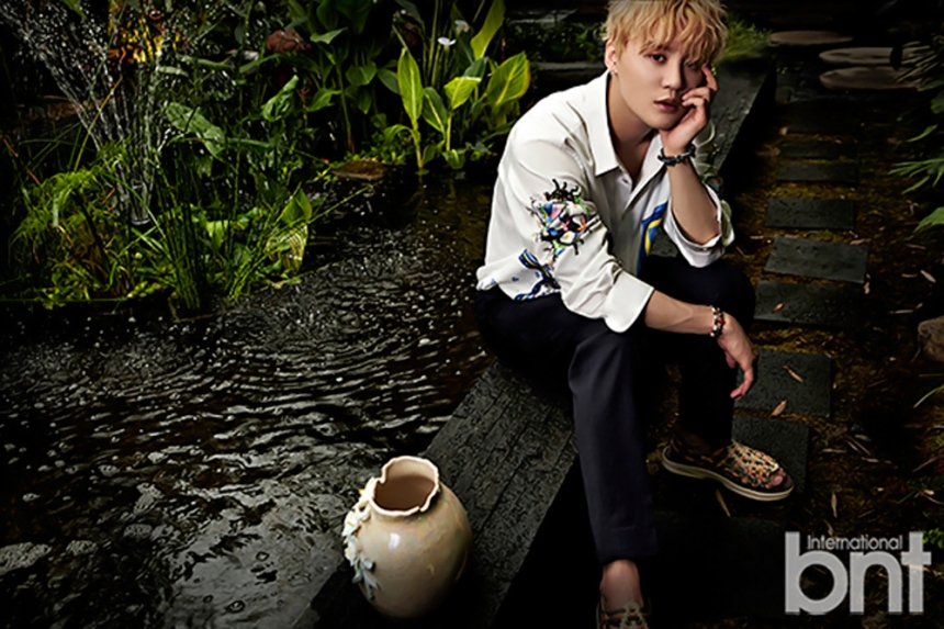 제이와이제이(JYJ) XIA준수, “ FC MEN 멤버들 만나면 카페서 수다 혹은 드라이브” - 신미래 기자 - 톱스타뉴스