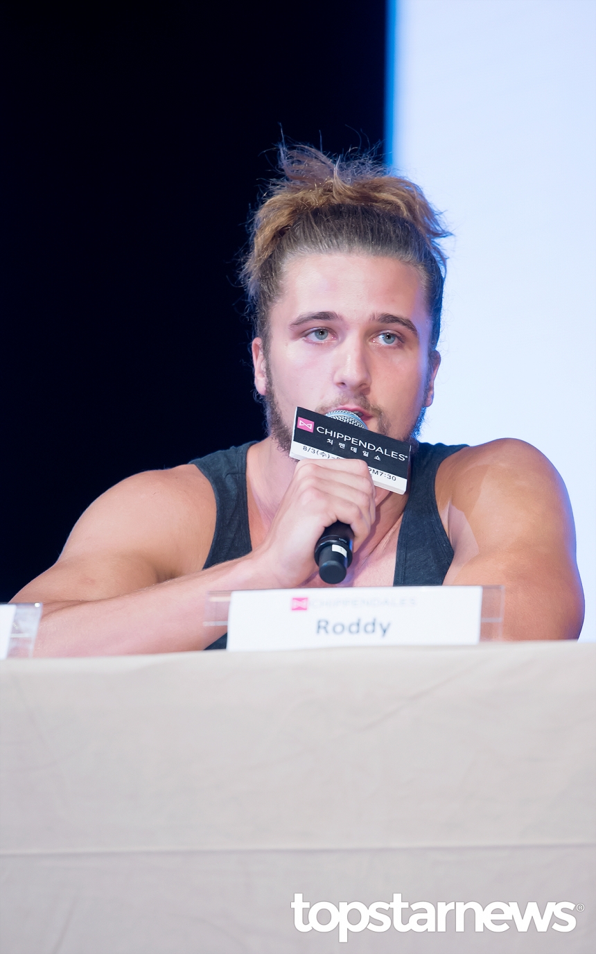 [HD포토] 로디(Roddy), ‘내가 바로 짐승남이다’ - 김혜진 기자 - 톱스타뉴스