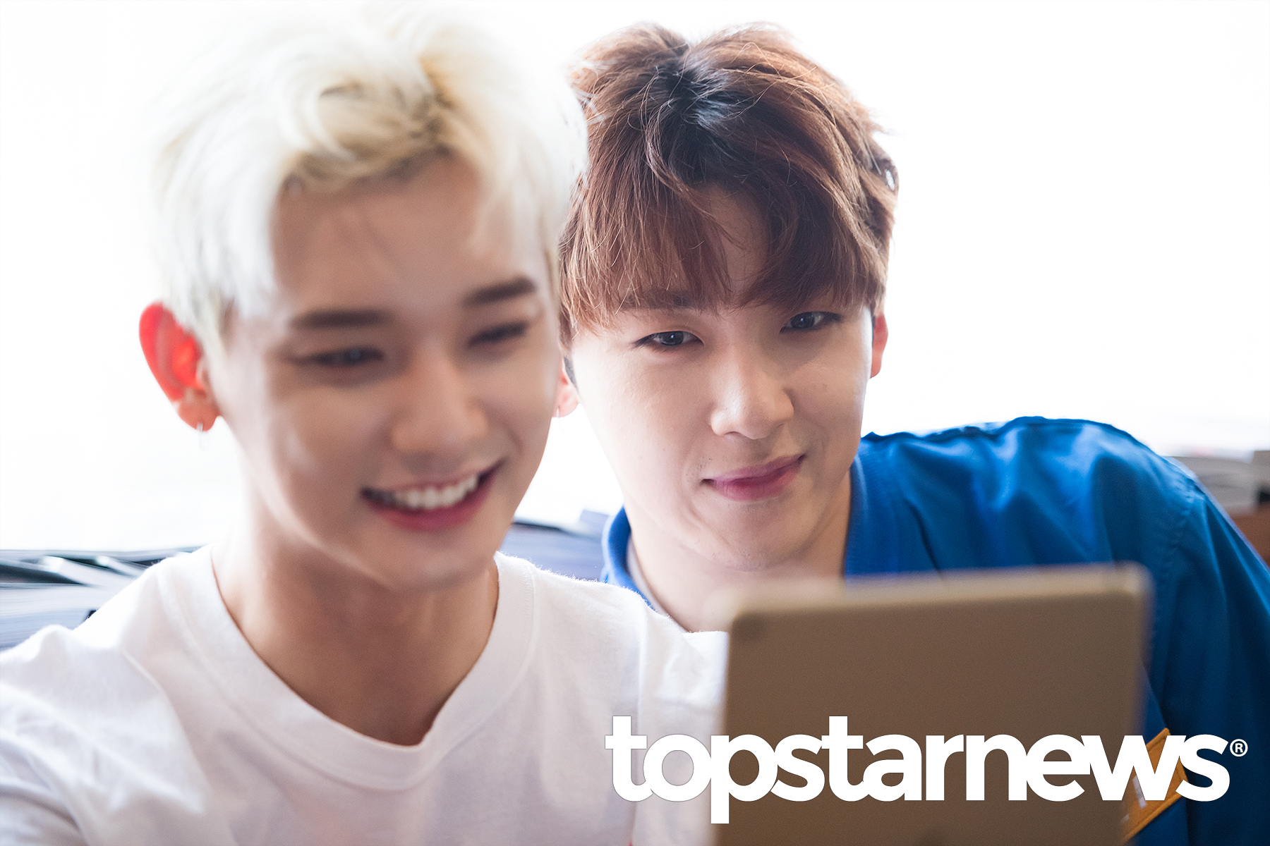 [UHD포토] 맵식스(MAP6) 제이준-민혁, ‘잘생김 잔뜩 묻었네~’ - 박혜미 기자 - 톱스타뉴스