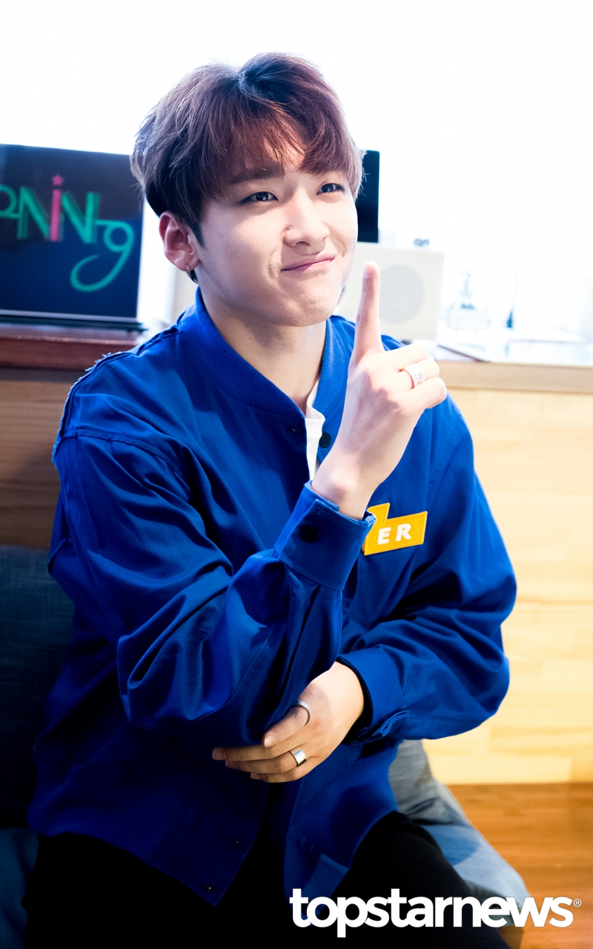 [HD포토] 맵식스(MAP6) 민혁, ‘똑똑 민혁이구나 넌 두드릴 필요 없단다’ - 박혜미 기자 - 톱스타뉴스