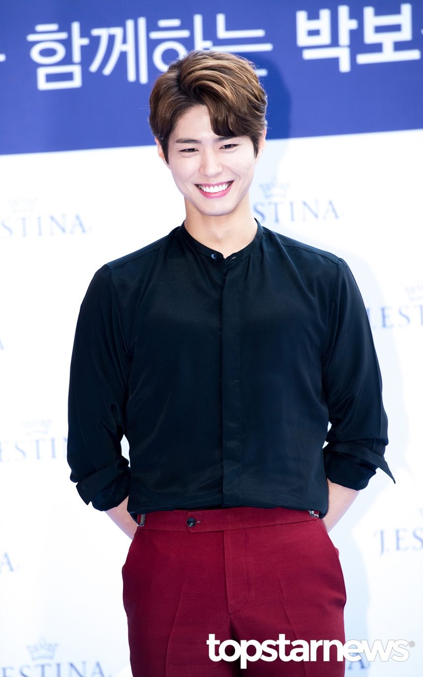 [HDthema] 93那年发生了什么才诞生了这些“花青年”四人帮 - 증일평(曾一平) 기자 - 톱스타뉴스