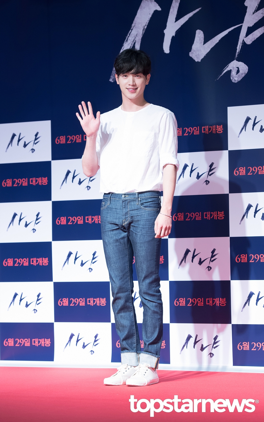 [HDthema] 93那年发生了什么才诞生了这些“花青年”四人帮 - 증일평(曾一平) 기자 - 톱스타뉴스