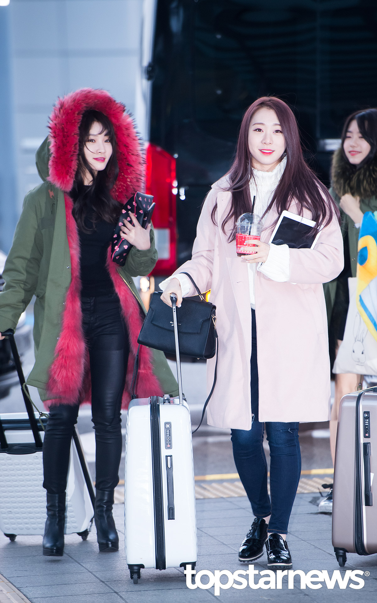 [HD포토] 아이오아이(I.O.I) 김청하-유연정, ‘예쁘다 예뻐’ - 조슬기 기자 - 톱스타뉴스