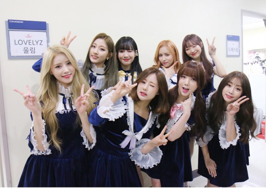 [스타SNS] 러블리즈(Lovelyz), ‘겨울나라’ 공주님들의 심쿵 비주얼…‘리더님 함박웃음’ - 이정범 기자 - 톱스타뉴스