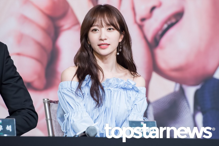 [UHD포토] 이엑스아이디(EXID) 하니, ‘제작발표회에 나타난 인형’ - 최시율 기자 - 톱스타뉴스