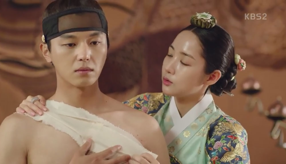 [리뷰] ‘7일의 왕비’ 박민영, 연우진에게 “강직한 군주가 되어 주십시오” - 정희채 기자 - 톱스타뉴스