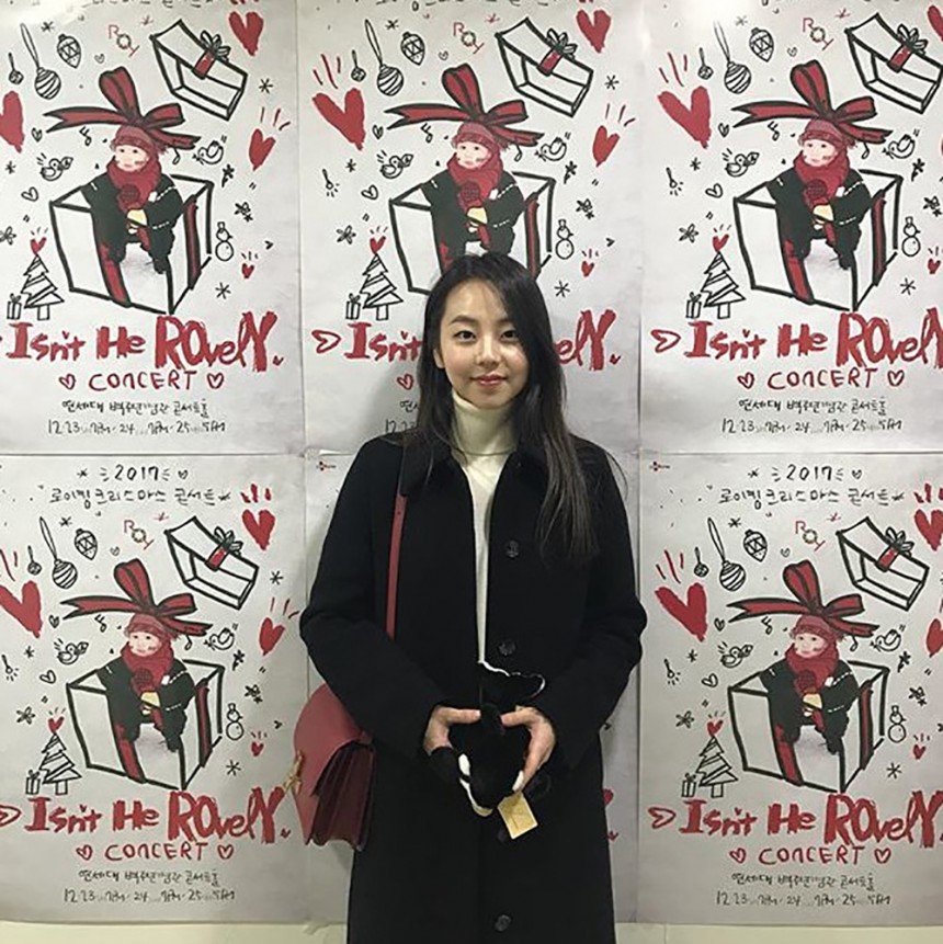 [근황] 안소희 여전히 빛나는 얼굴로 ‘시선강탈 안윤지 기자 톱스타뉴스
